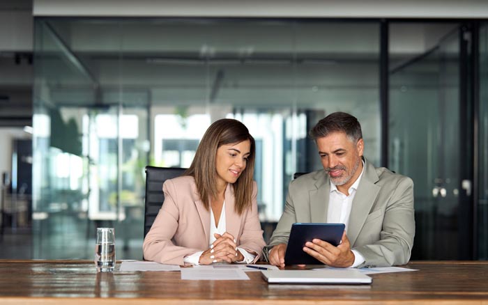 What Is an Executive Search Process? A Step-by-Step Guide | Insights